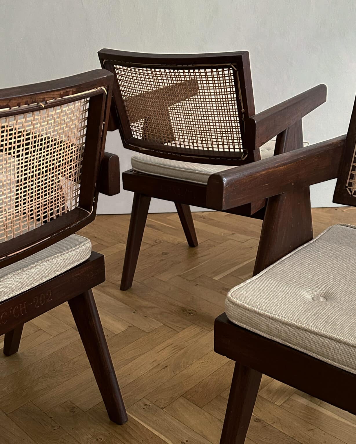 PIERRE JEANNERET, FLOATING BACK CHAIR, PJ-SI-28-A - RUBY ATELIER