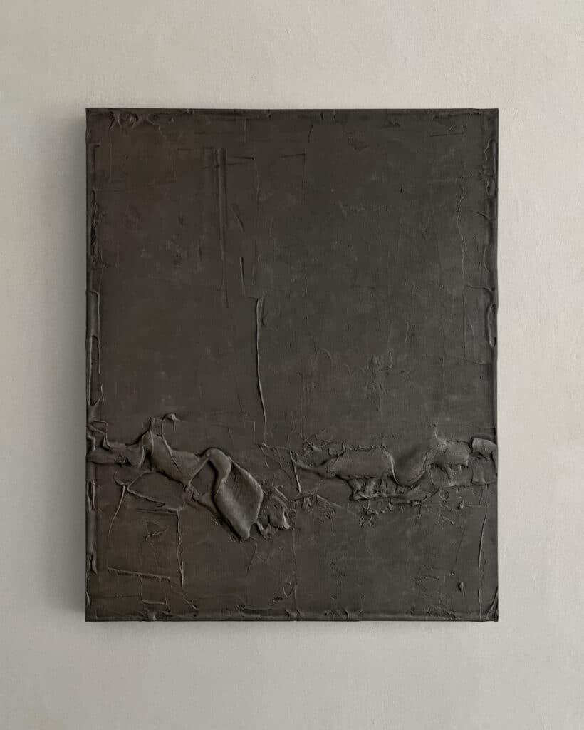 Antonia Ferrer, Cicatrices marrón - Ruby Atelier