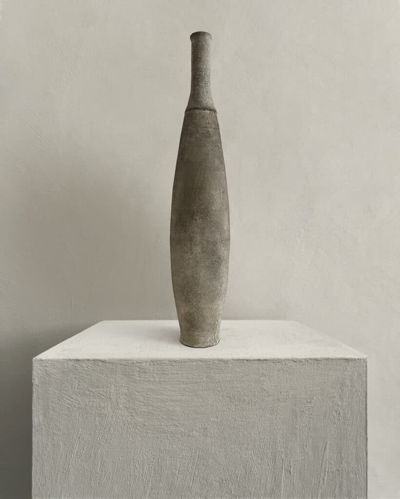 MASAMI TOKUDA, TALL VASE - RUBY ATELIER