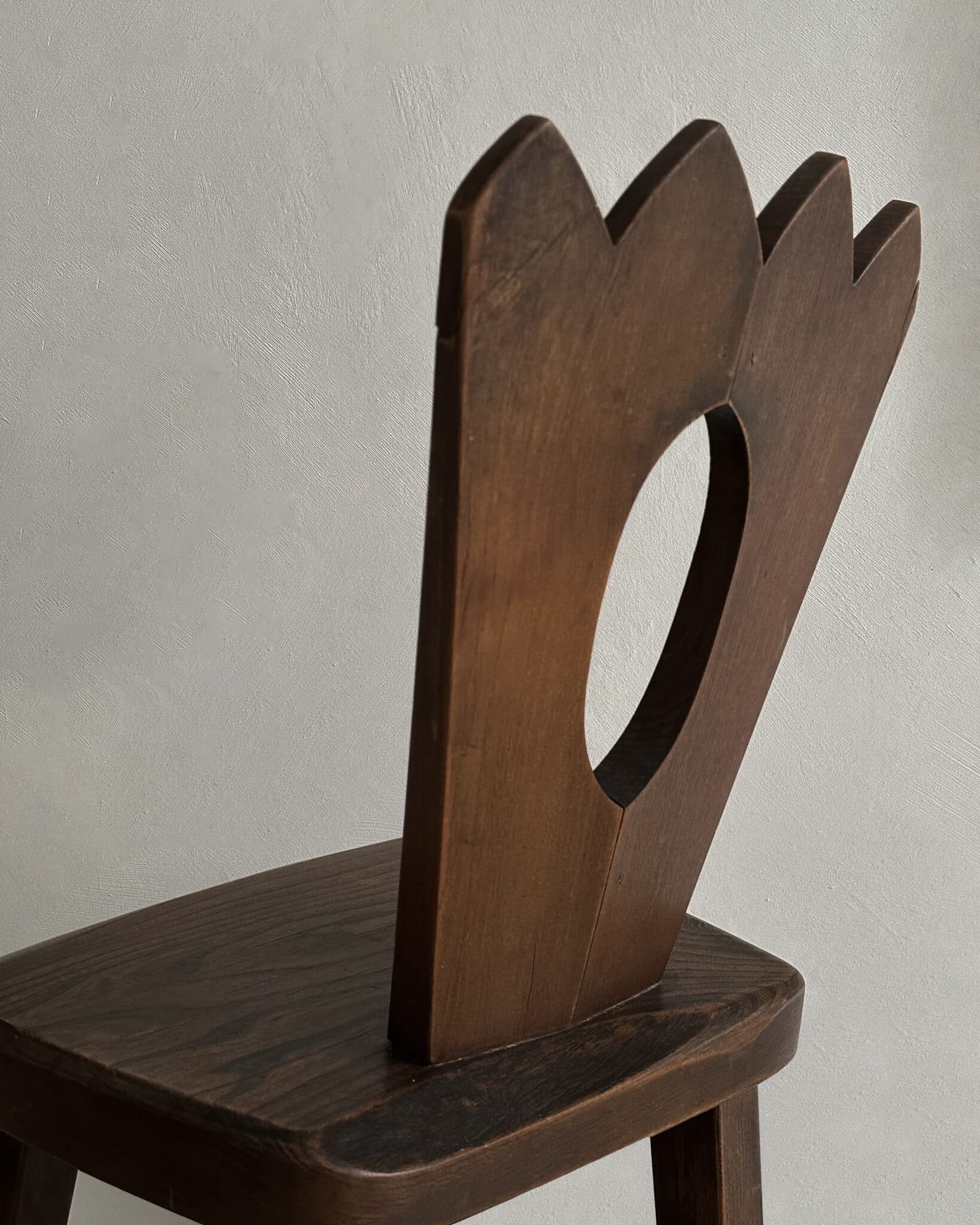 BRUTALIST KING CHAIR - RUBY ATELIER