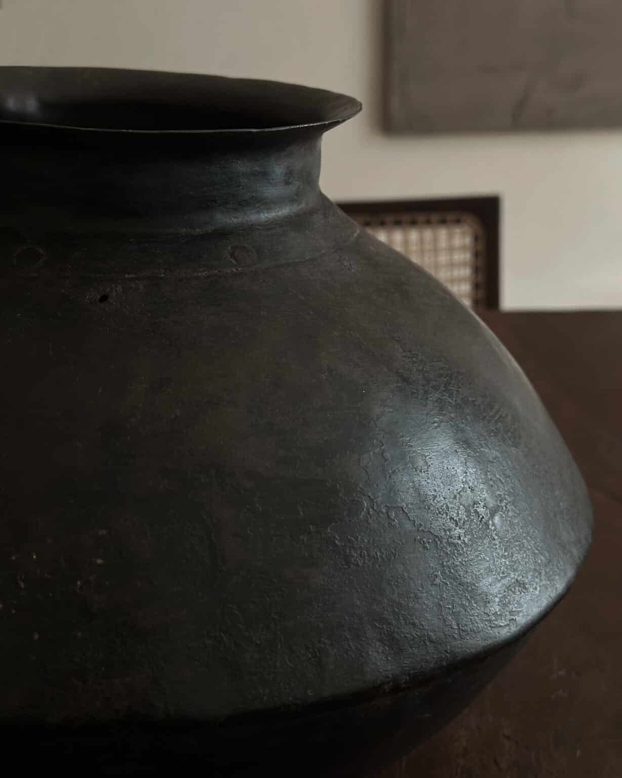 ANTIQUE VESSEL - RUBY ATELIER